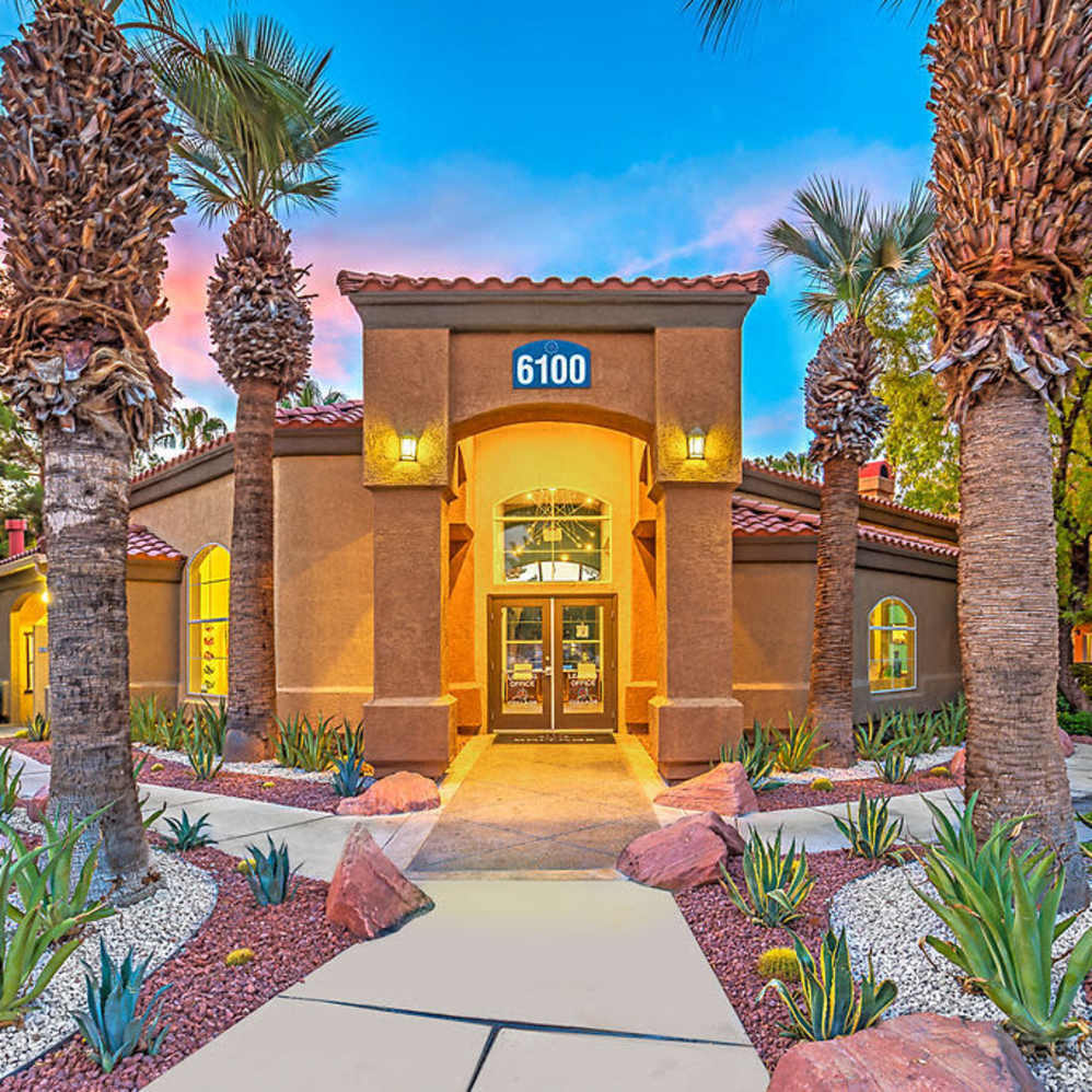 Collage Apartment Homes l 2 Bed Apartments for Rent in Las Vegas